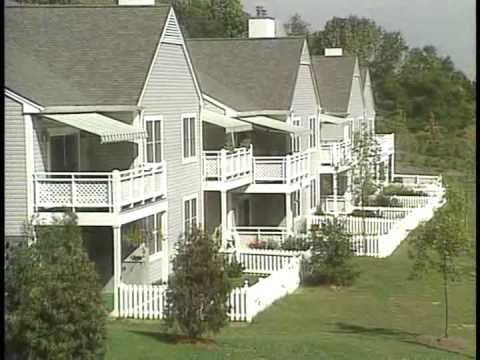 Retractable Awnings - SunShelter Series