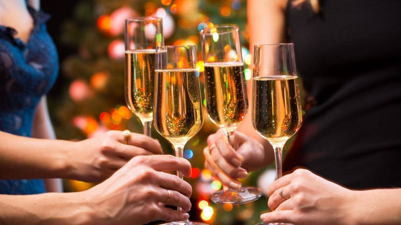 How Much Alcohol Is Too Much Over the Holidays?