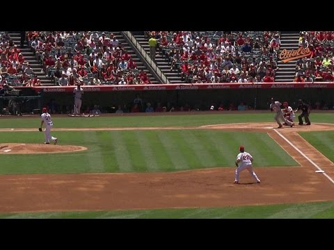 BAL@LAA: Davis crosses plate on Schoop's RBI double