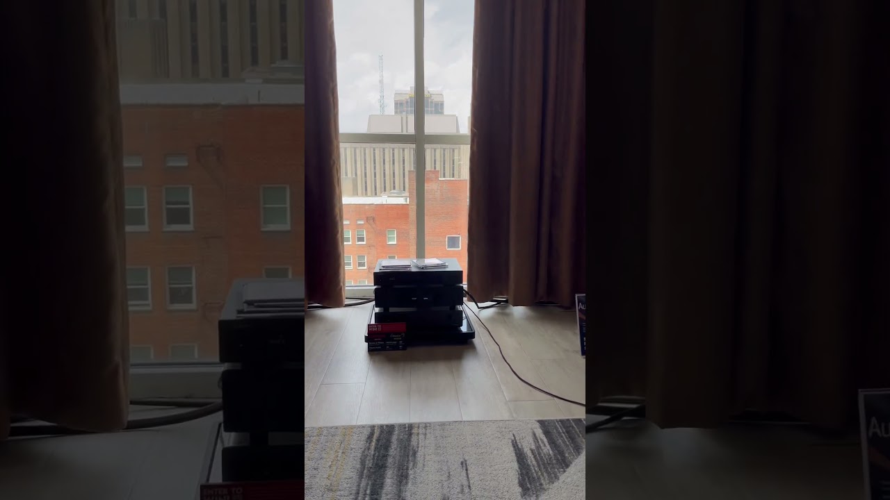 CRAZY BASS 🔊 #audiophile #hifi @AudioAdvice