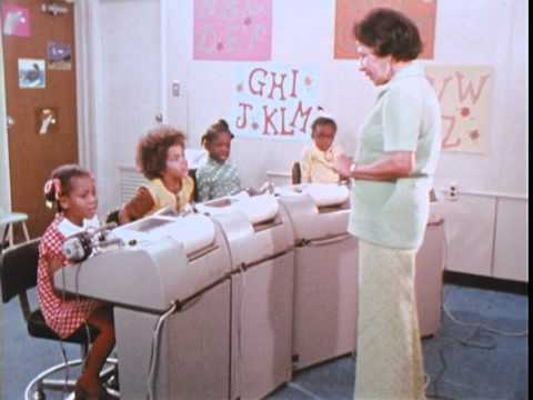 Teaching Children To Read Using a Computer - Richard Atkinson, 1973