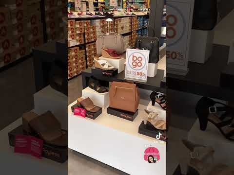 I found a Payless Shoe Store!