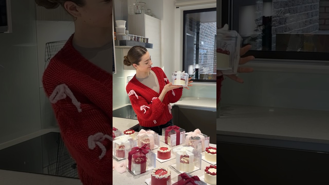 Happy Valentine’s Day Cake Lovers ❣️#diml #cakehacks #cake