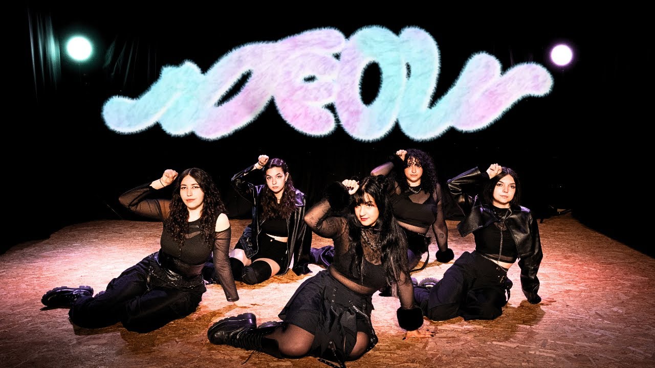 [KPOP DANCE COVER] MEOVV - MEOW by Singularity Studio