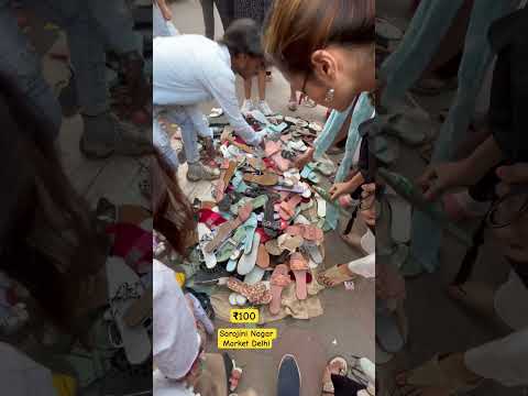 Sarojini nagar market Delhi Monday special market #footwear #shortsvideo