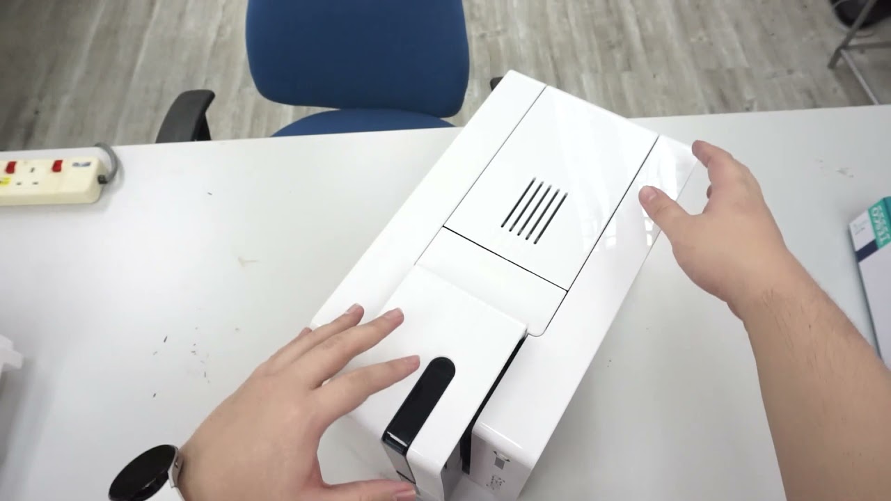 Unboxing Evolis Primacy Card Printer