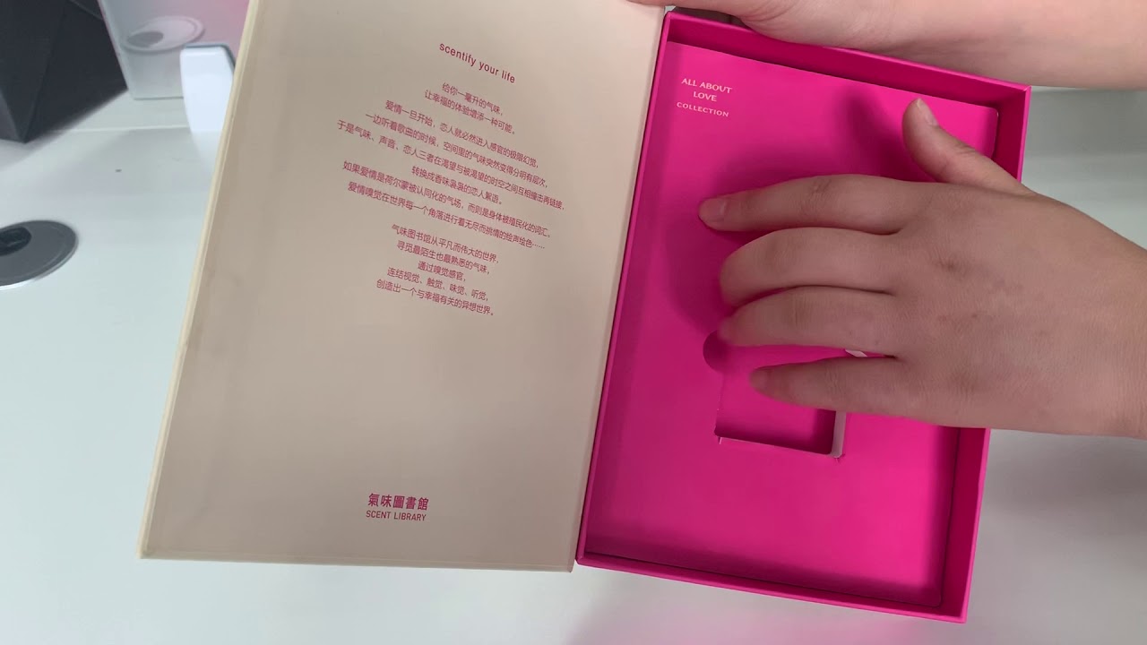 custom luxury packaging box with insert