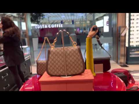 Luxury stores in Paris CDG Airport