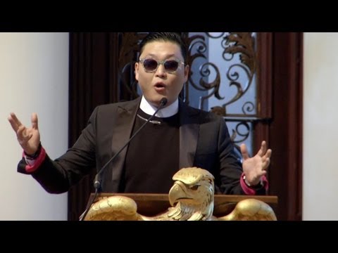 "Gangnam Style" Singer PSY Visits Harvard