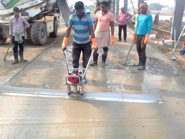 Screed Machines - 2000mm Screed Board Vibrator Trader - Wholesaler ...