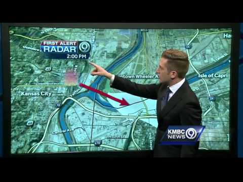 Smoke from warehouse fire picked up on weather radar