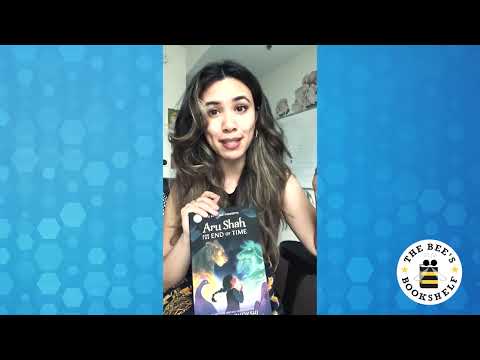 Bee's Bookshelf: July 2022 Author Spotlight