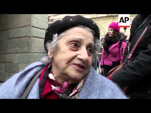 Survivors react at Auschwitz anniversary