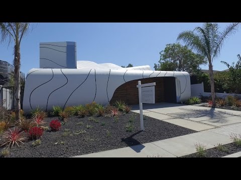 Touring the iconic Wave House in Venice, CA | Curbed