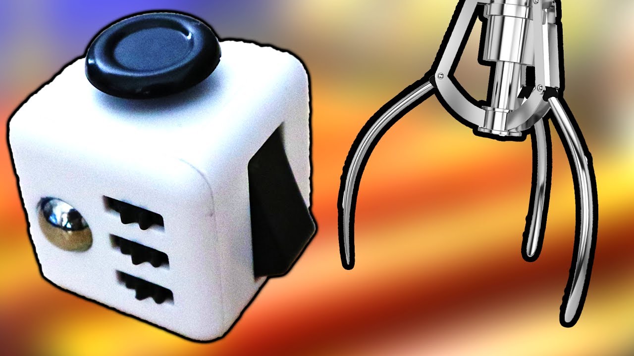 FIDGET CUBE CLAW MACHINE WIN!!
