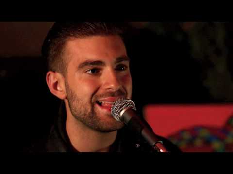Ennio Emmanuel - Nada Es Imposible | Vídeo Musical, Letra de la Canción ...