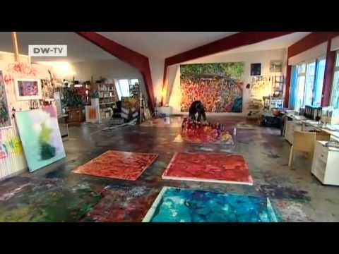From alley to gallery | Video of the day