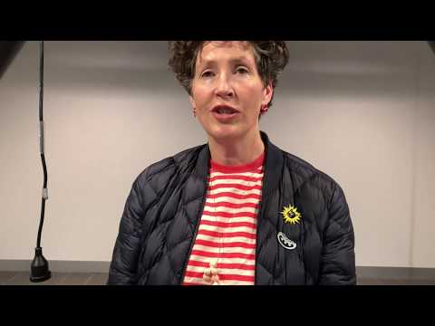 The hallways of love – Meow Gurrrls | Mary Macpherson