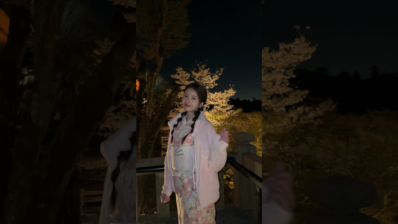Indian girl dancing in Japan temple🇯🇵😂 with Kimono 👘😂💕 #cupid #kimono #dance #japan #indian