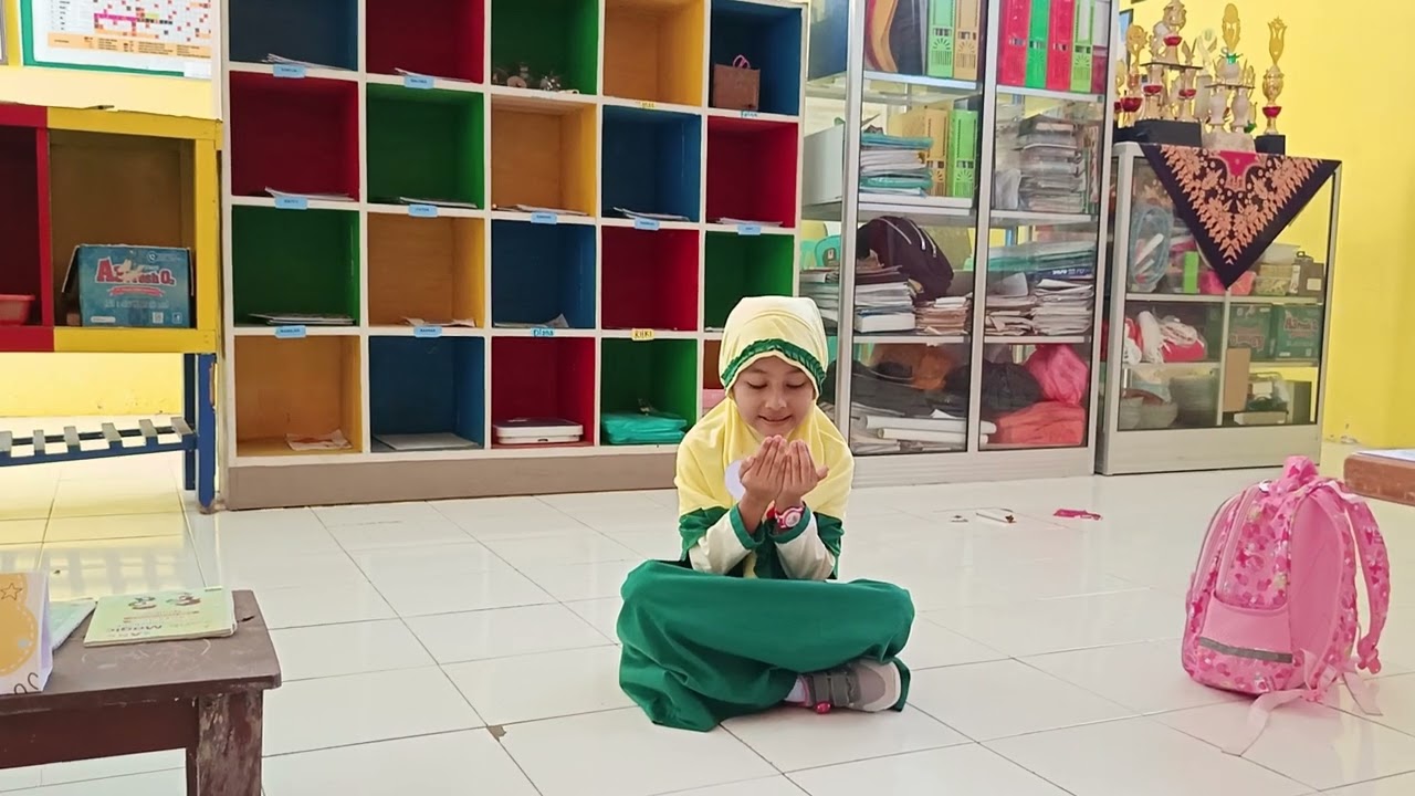 JUARA 1 LOMBA BERCERITA 7 KEBIASAAN ANAK INDONESIA HEBAT 