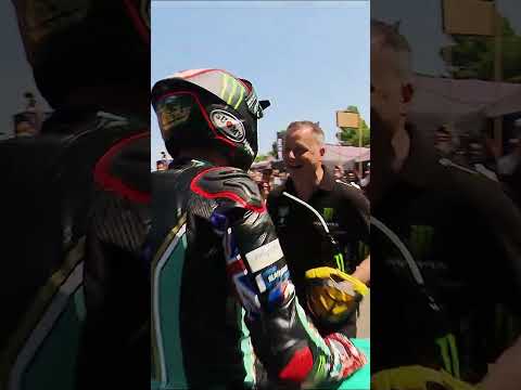 136.358mph and an 11th TT win for Peter Hickman 🔥 | Isle of Man TT Races #motorcycle