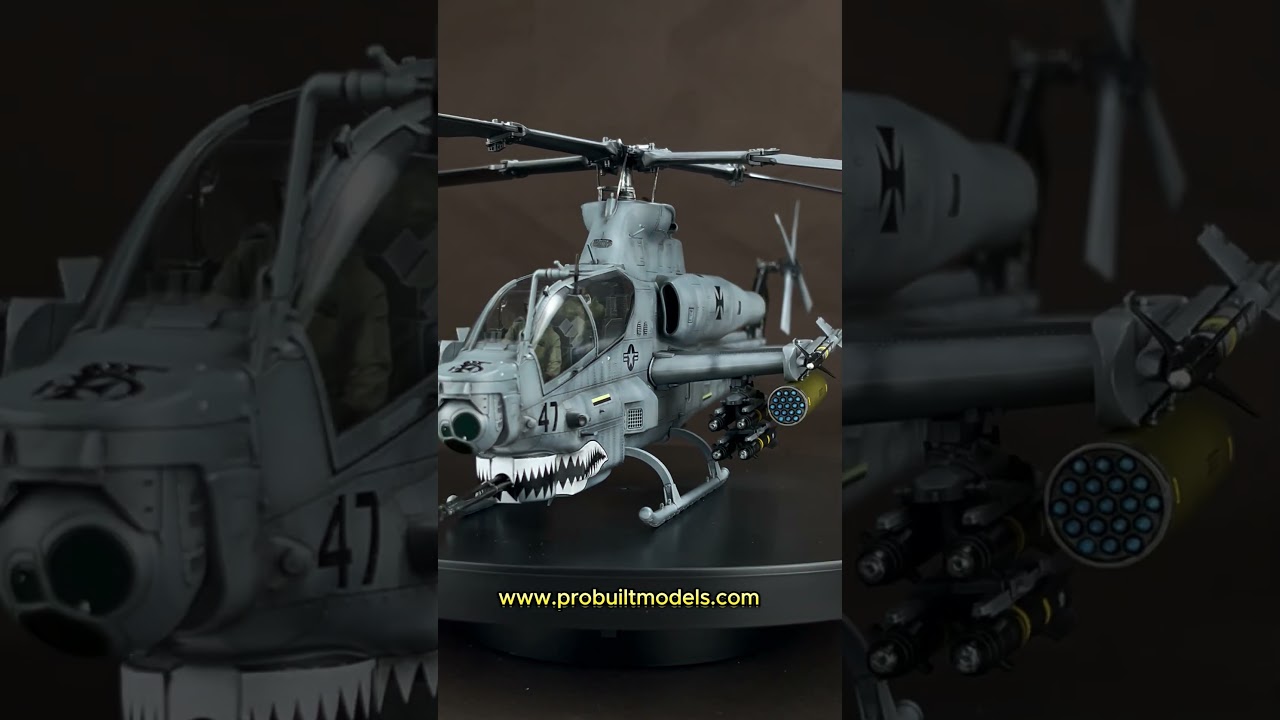 1/35 ProPainted Seated Pilots for USMC AH-1Z Viper model