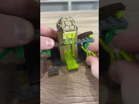 This LEGO set has a great play feature!#lego #legobuild #legosets #ninjago #shortsfeed #shorts