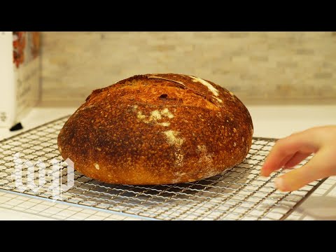 Sourdough bread: 5 simple tips for baking a perfect loaf