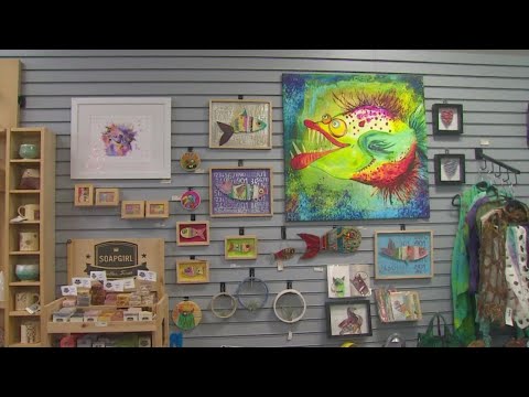 North Texas shoppers come out to support Small Business Saturday