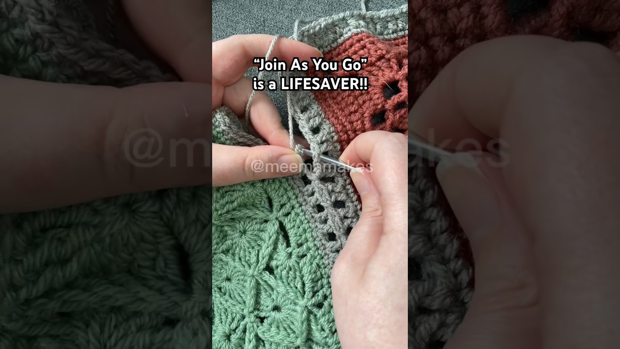 Join As You Go Granny Squares (Full Tutorial Link On Screen) #crochet #crochettutorial #shorts