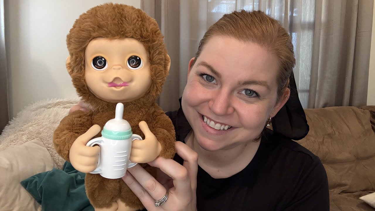 See Why This Baby Monkey Is The New FAVE Toy! | Little Live Pets