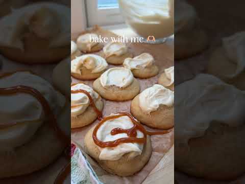 I feel like nothing beats my salted caramel cookies! They are so good and so easy to make! #Cookie