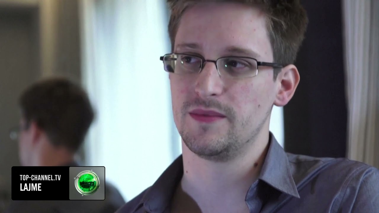 Top Channel/ Putin i jep shtetësinë ruse Edward Snowden - Top Channel Top Channel/ Putin i jep shtetësinë ruse Edward Snowden - Top Channel