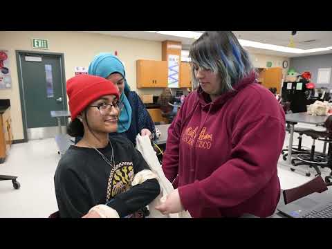 CTE Healthcare Pathway: Gaining Hands-on Skills to Become a Healthcare Professional