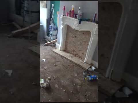 William H Brown - Doncaster, lettings service, they take your money and leave your house like this.