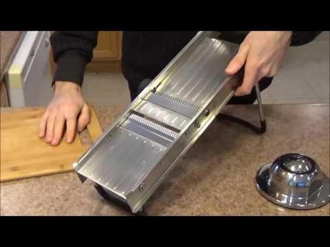 Winco MDL-18 Mandoline Slicer Set with Built In Blades | TigerChef