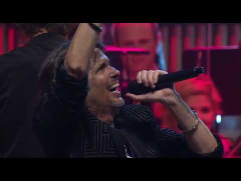 I Want To Know What Love Is - Foreigner with the 21st Century Symphony Orchestra & Chorus - 17of17