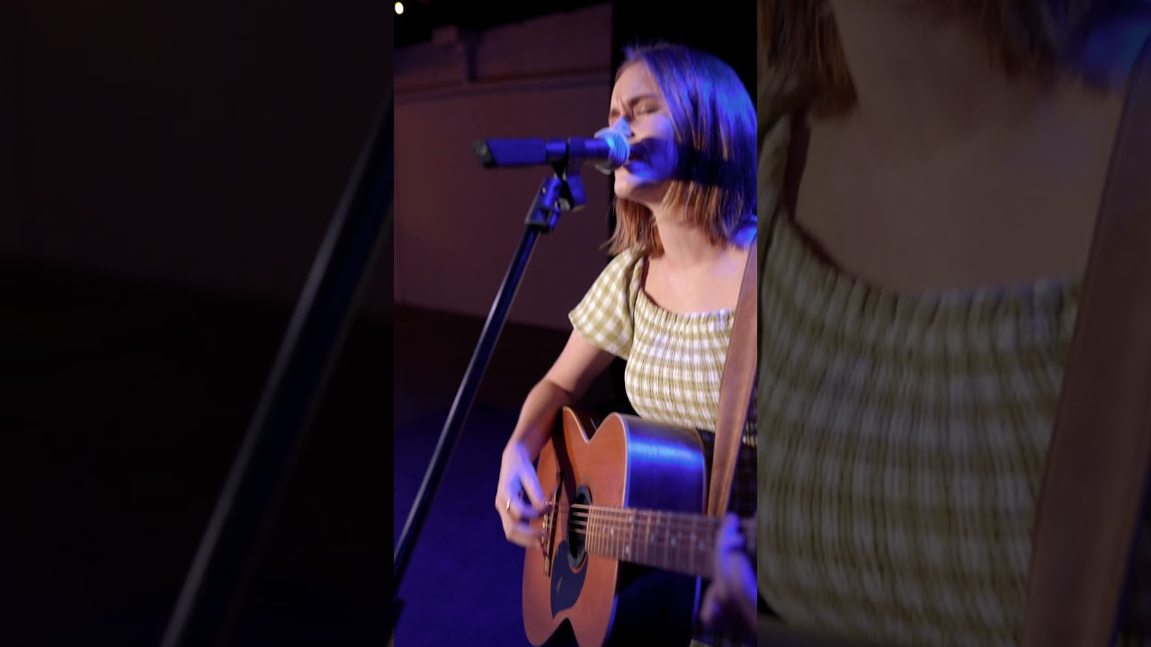 Kate | Perth Wedding Singer, DJ, & MC | Wedding Music Perth