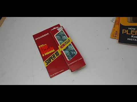 What happened to these? SYLVANIA Flip Flash Super 10 For Cameras - Kodamatic Pleaser 2 Flash Bulbs