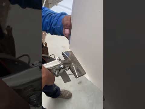 Aluminum flashing tool