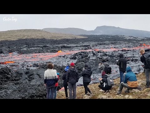 BASALT LAVA FLOW seen on Earth! Basalt covers 80 % of Venus and is common rock on Mars!
