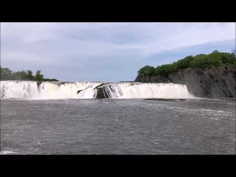 Cohoes Falls – Easy Waterfall Hikes
