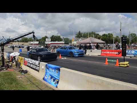 Roadkill 2017: Tom Drago's Hellcat Charger vs Simon's Hellcat Challenger
