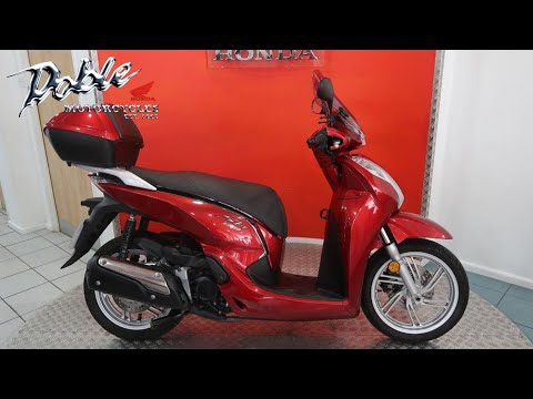 2018 Honda SH300A-J | Stock number 15689