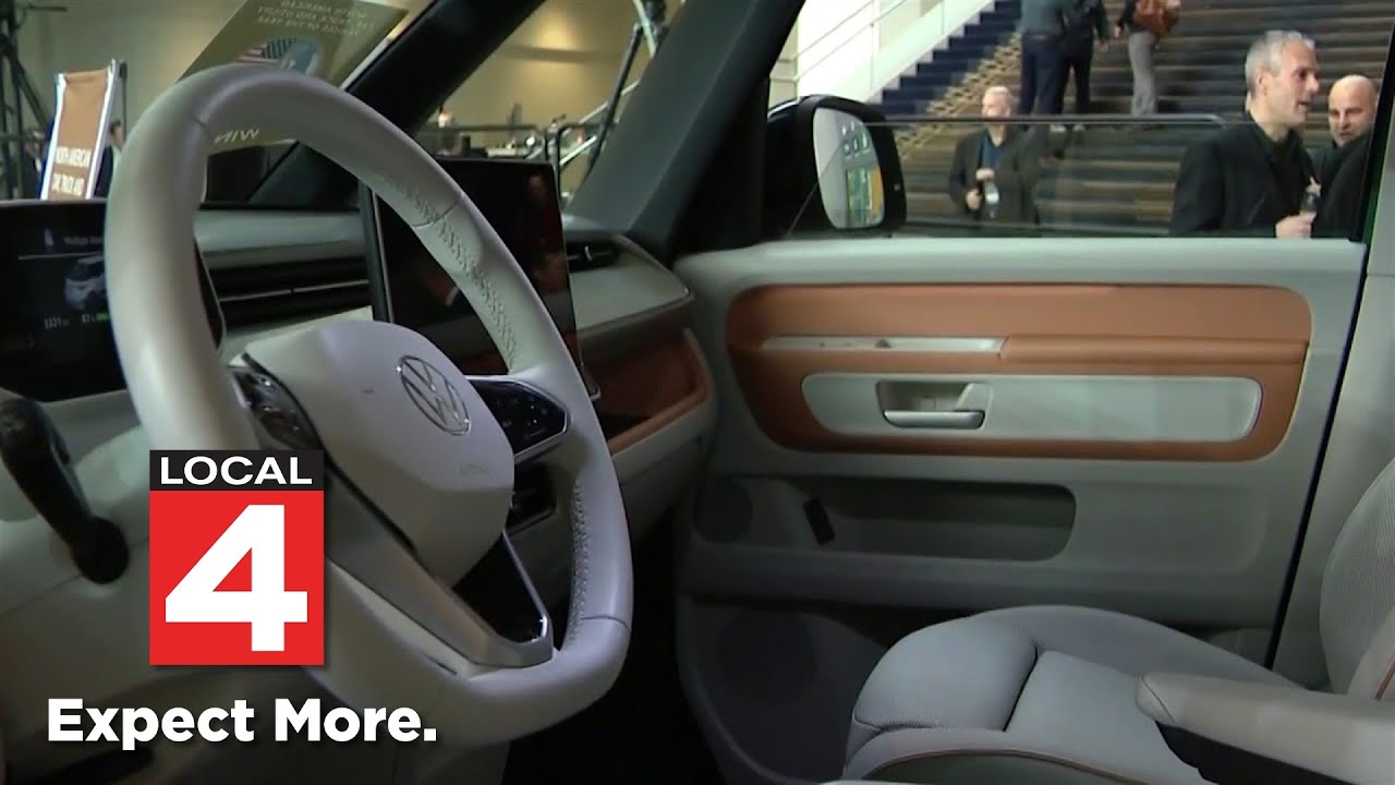 2025 Detroit Auto Show opens to public on Saturday