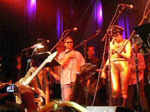 Amy Tan On Her PBS Documentary, Writing About AAPI Violence, Her Band ...