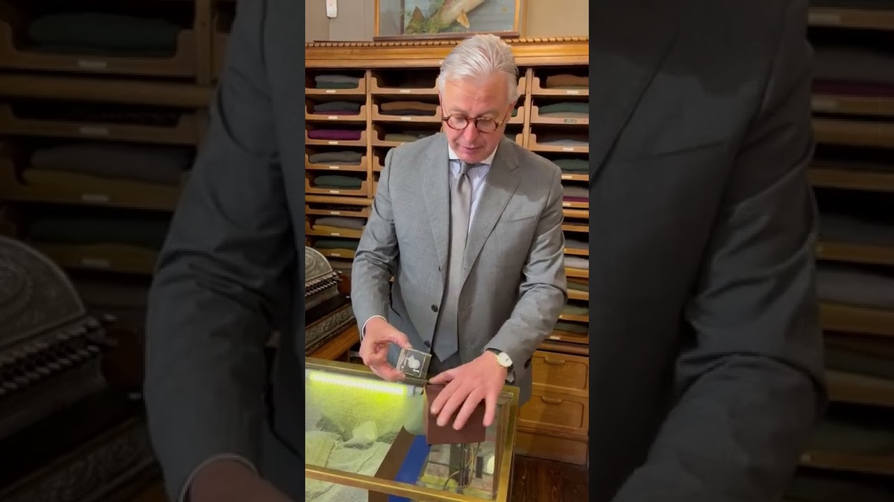 Louis Vuitton crystal paper weight