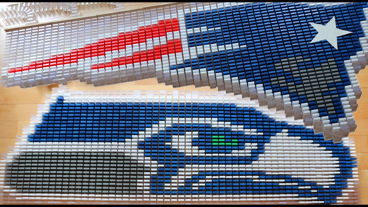 Super Bowl XLIX 2015 in 6,000 Dominoes!