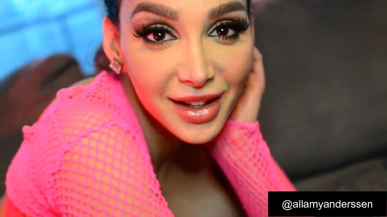 Amy Anderssen | Waiting for the Guest