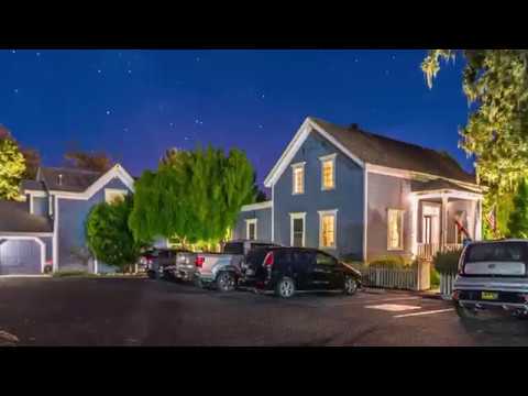 Olallieberry Inn Bed and Breakfast in Cambria, California